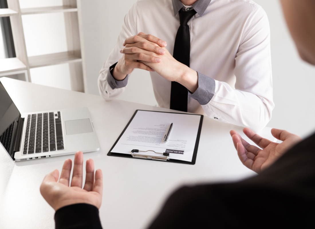 Competitive Job Market: Keep Low vs. No Performers? | JMCO